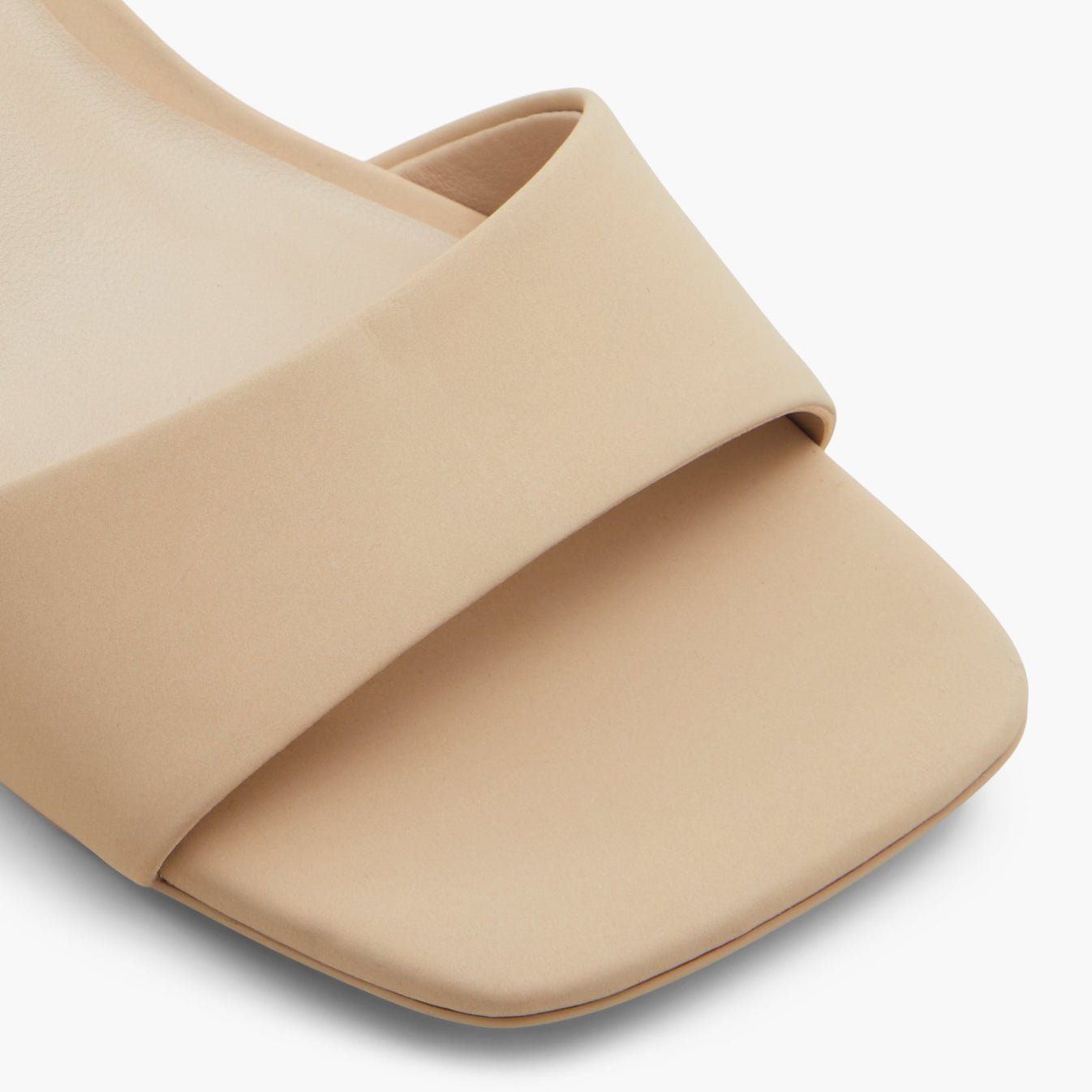 Vicki in beige | Call It Spring Canada