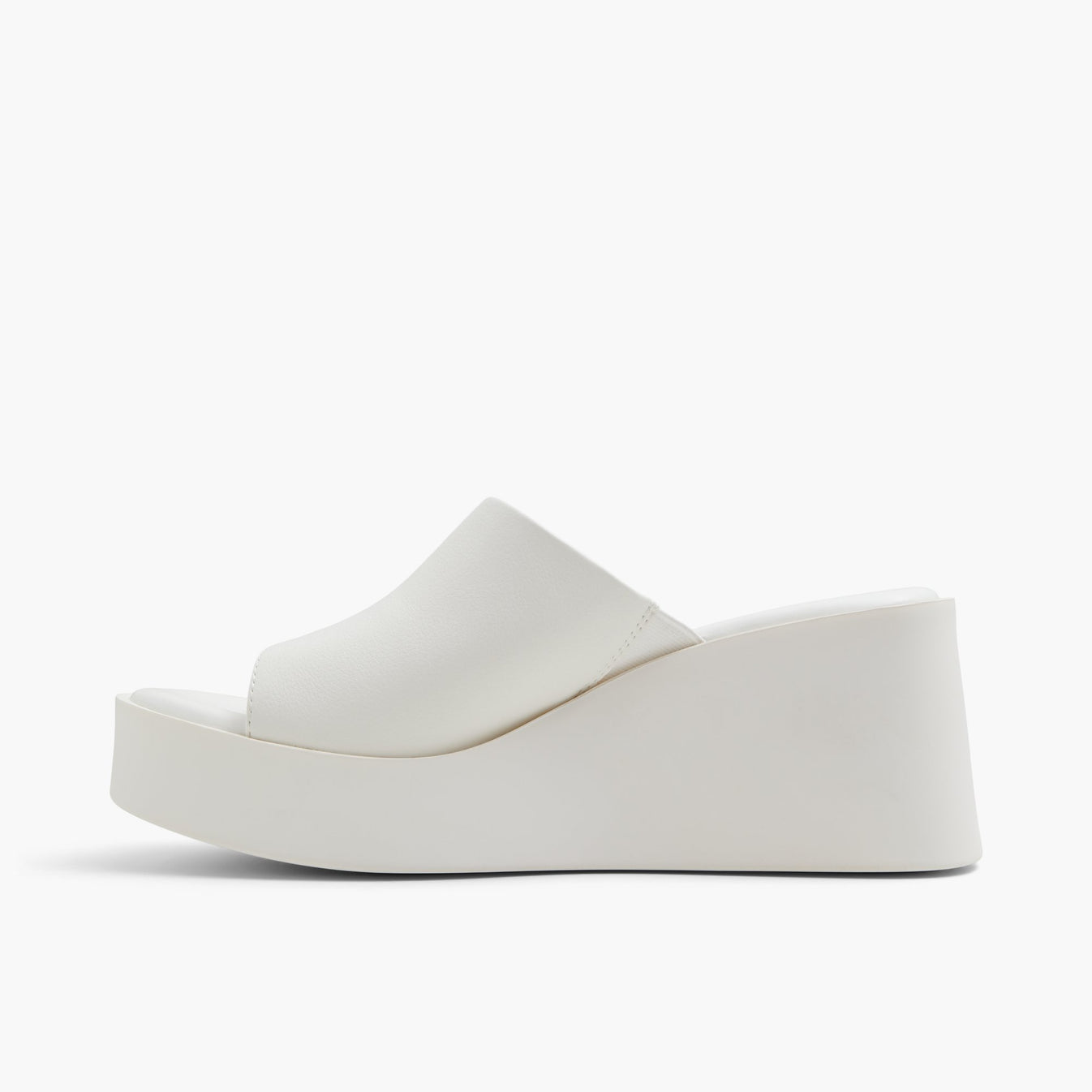 Tabatha in white | Call It Spring Canada