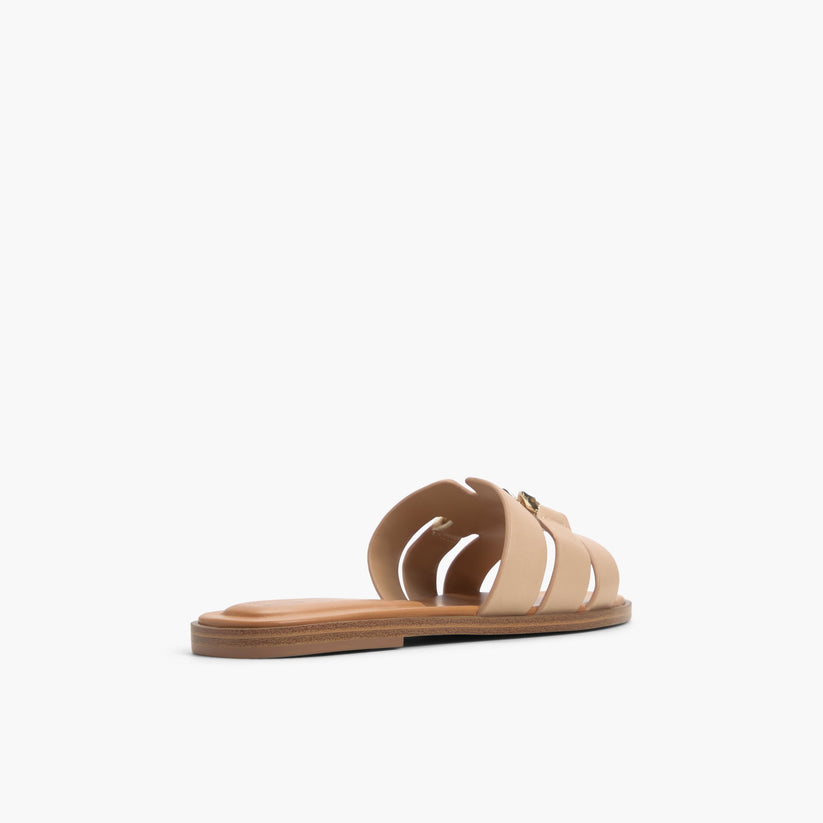 Serinna in medium beige | Call It Spring Canada