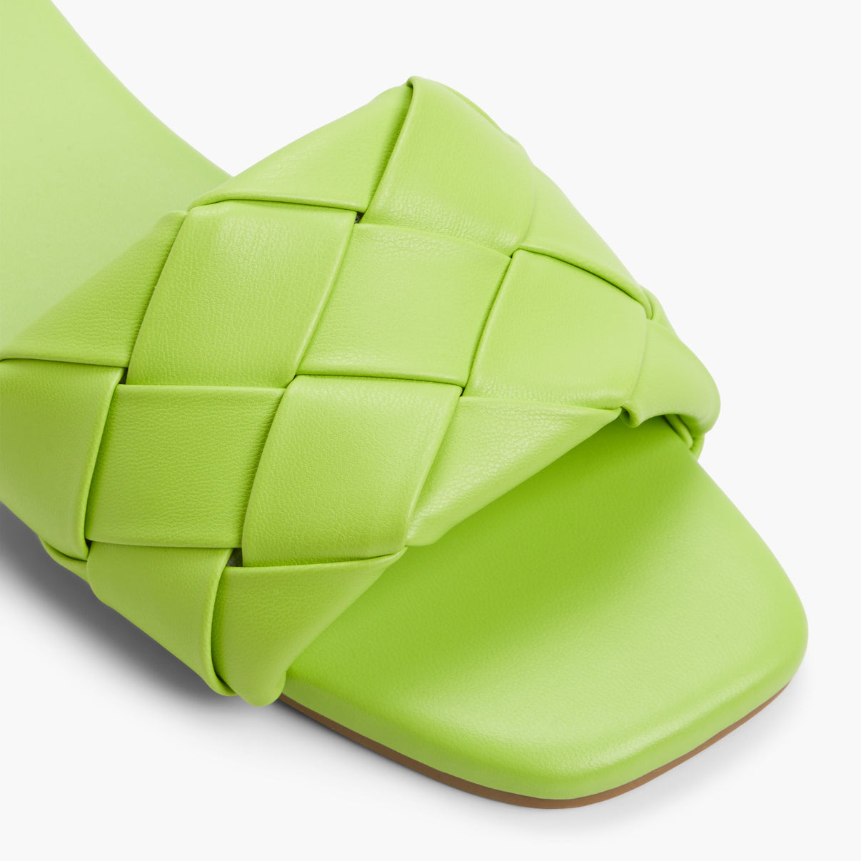Kalia in light green | Call It Spring Canada
