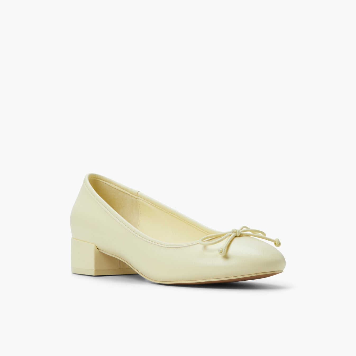 Poiise in light yellow | Call It Spring Canada