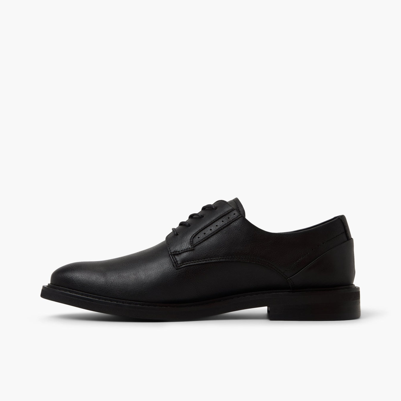 Felson in black | Call It Spring Canada
