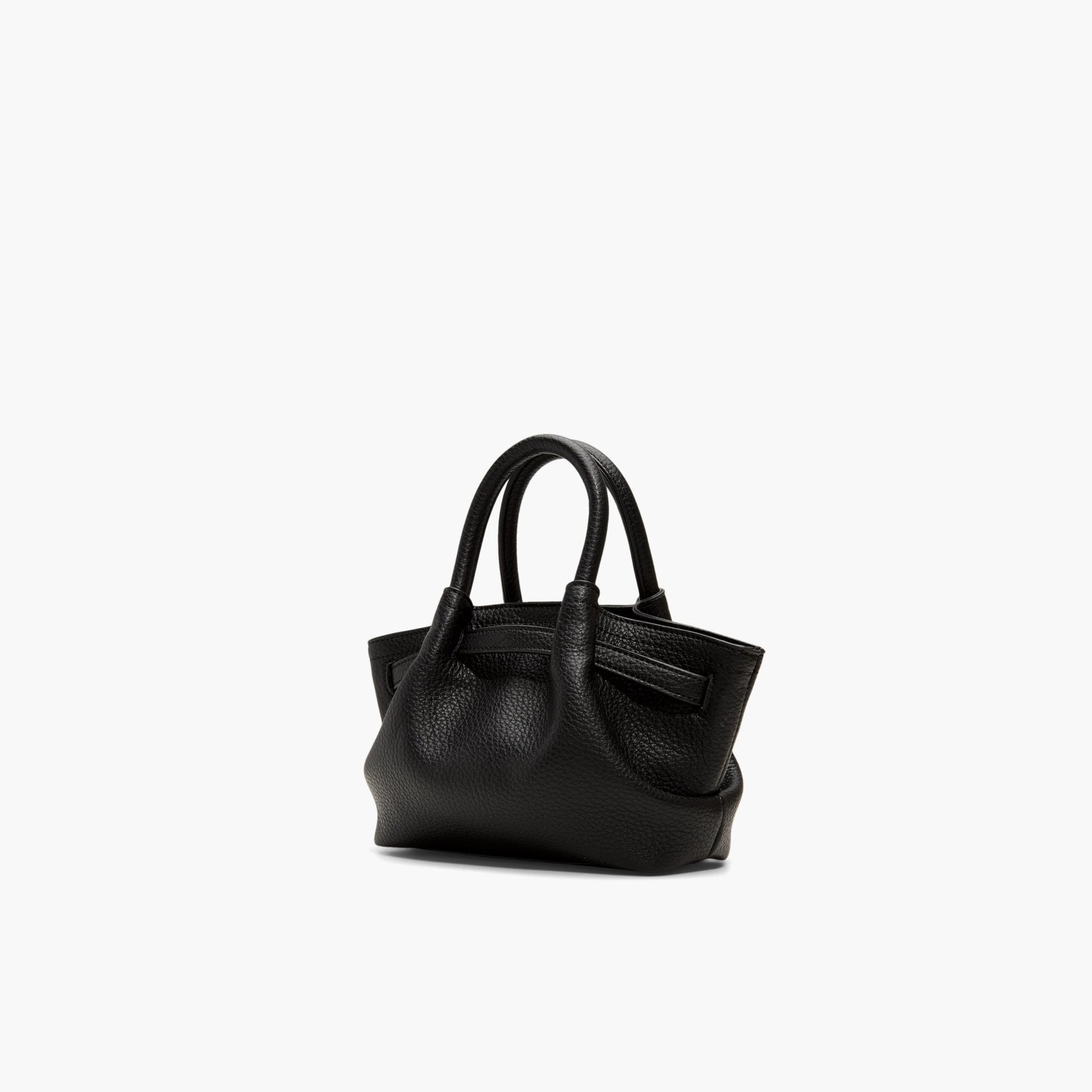 Sabriina in black | Call It Spring Canada
