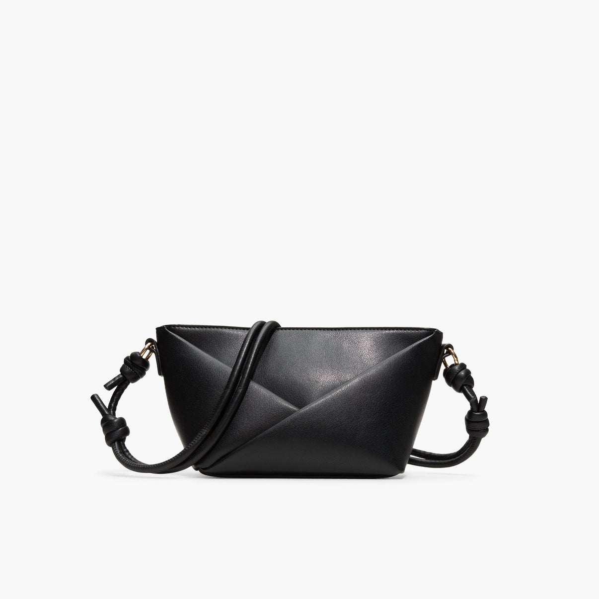 Chlo in black | Call It Spring Canada