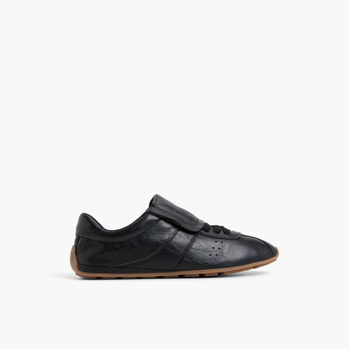 Forward in Black – Call It Spring