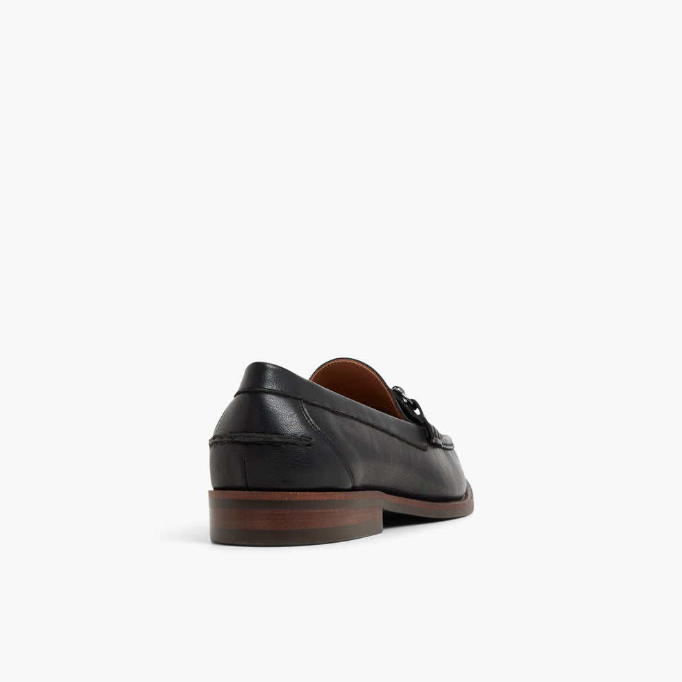 Waterson in Black – Call It Spring
