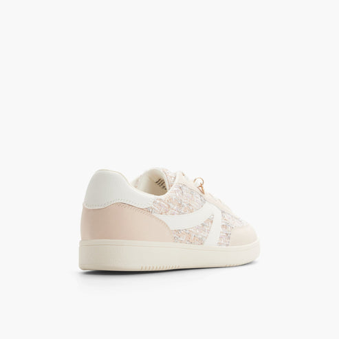 Solae in pink overflow | Call It Spring Canada